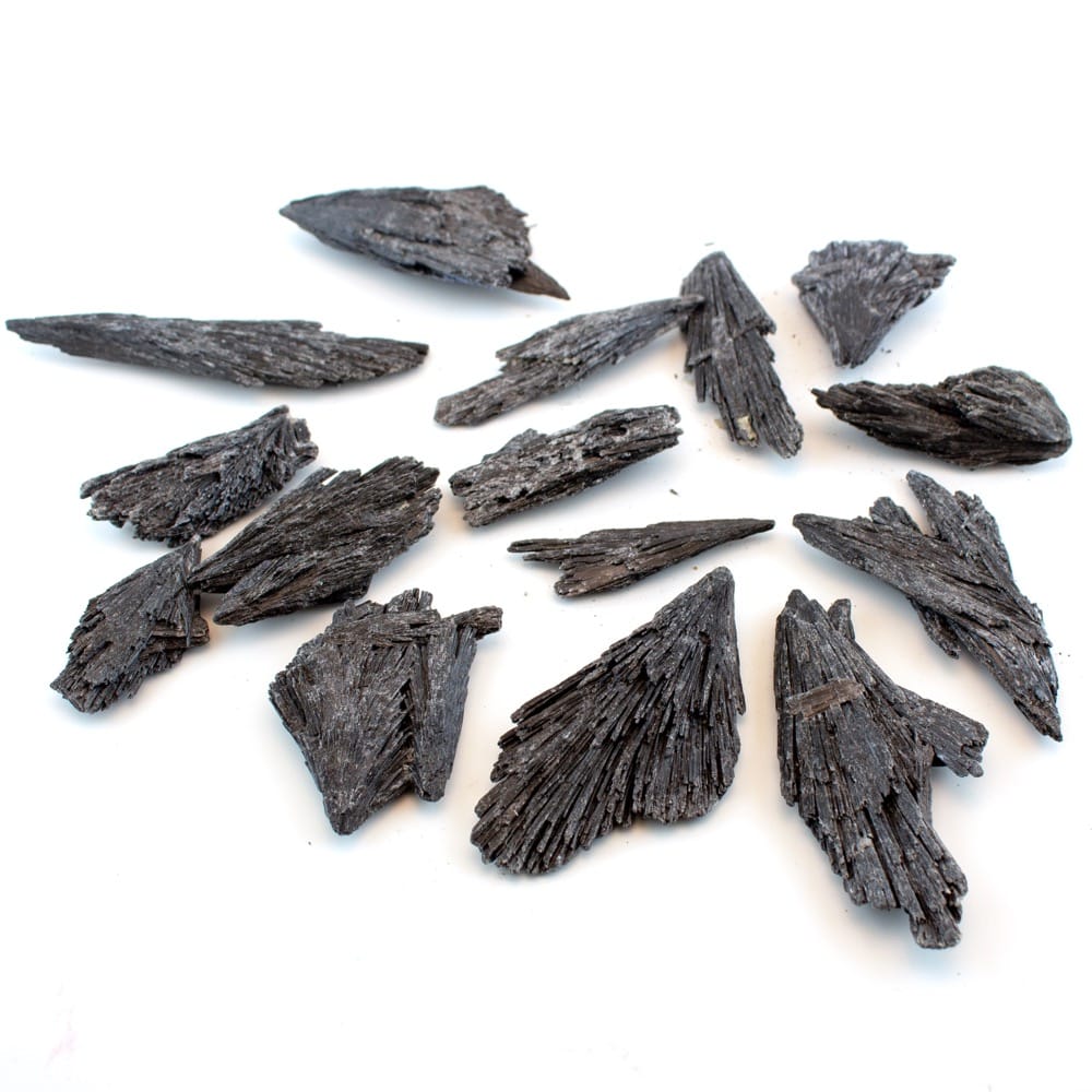 Black Kyanite Metaphysical Properties and Meanings - The Crystal ...