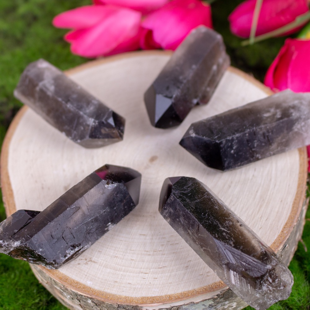 Smoky Quartz Metaphysical Properties and Meanings - The Crystal Council