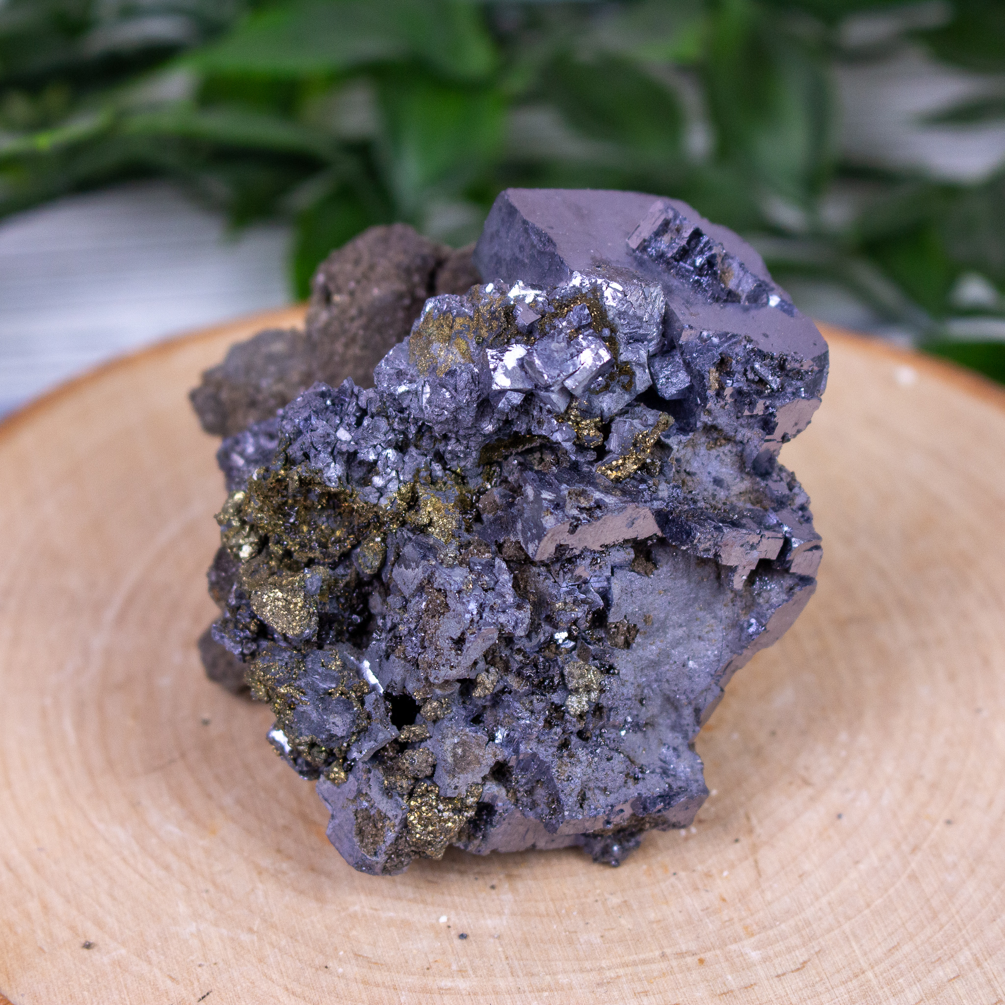 Chalcopyrite Meanings and Crystal Properties - The Crystal Council